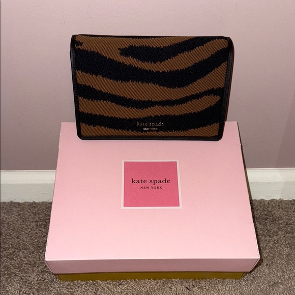 kate spade | Bags | Kate Spade Tiger Jacquard Wallet On Chain | Poshmark